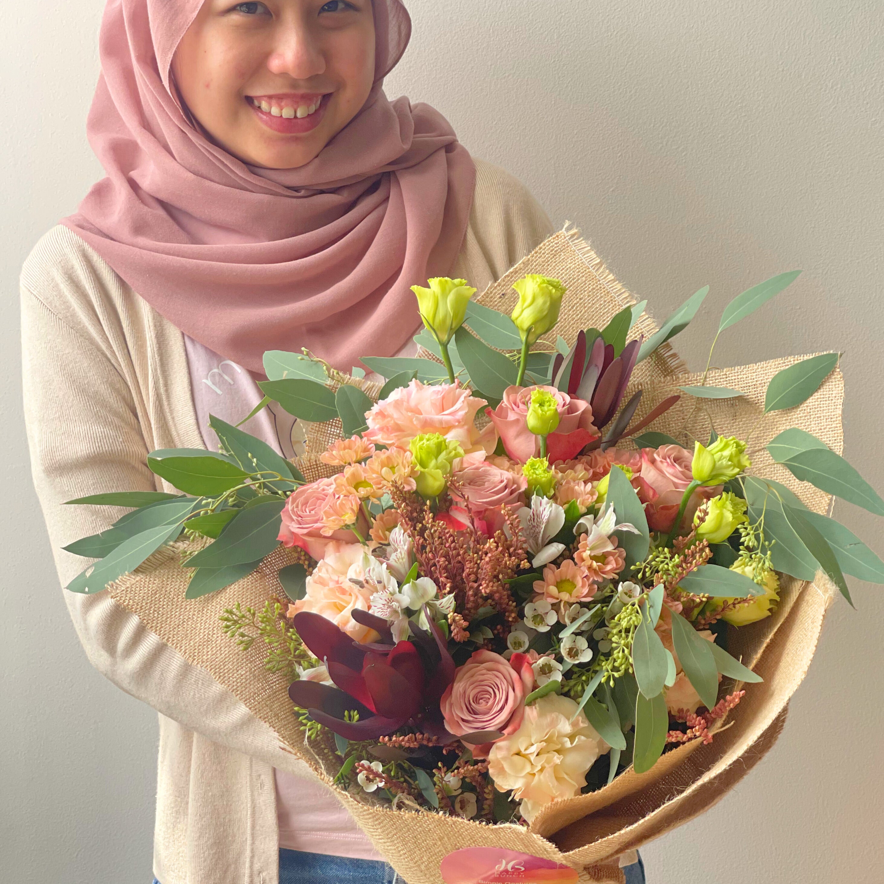Happy Bunch of Flowers & Gifts | Same-Day Delivery KL, PJ