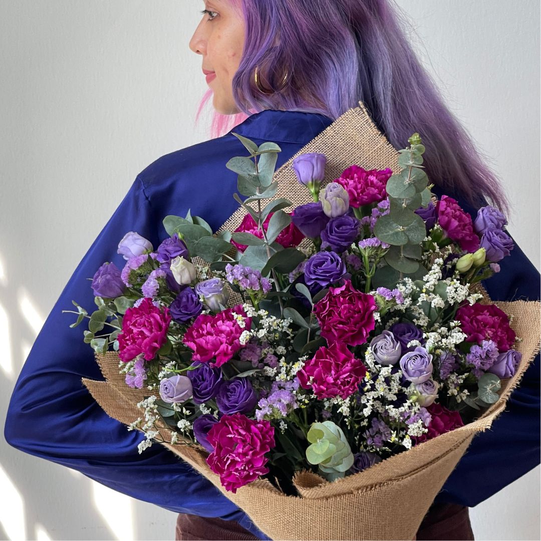 Happy Bunch Malaysia | Flowers & Gift Box Delivery