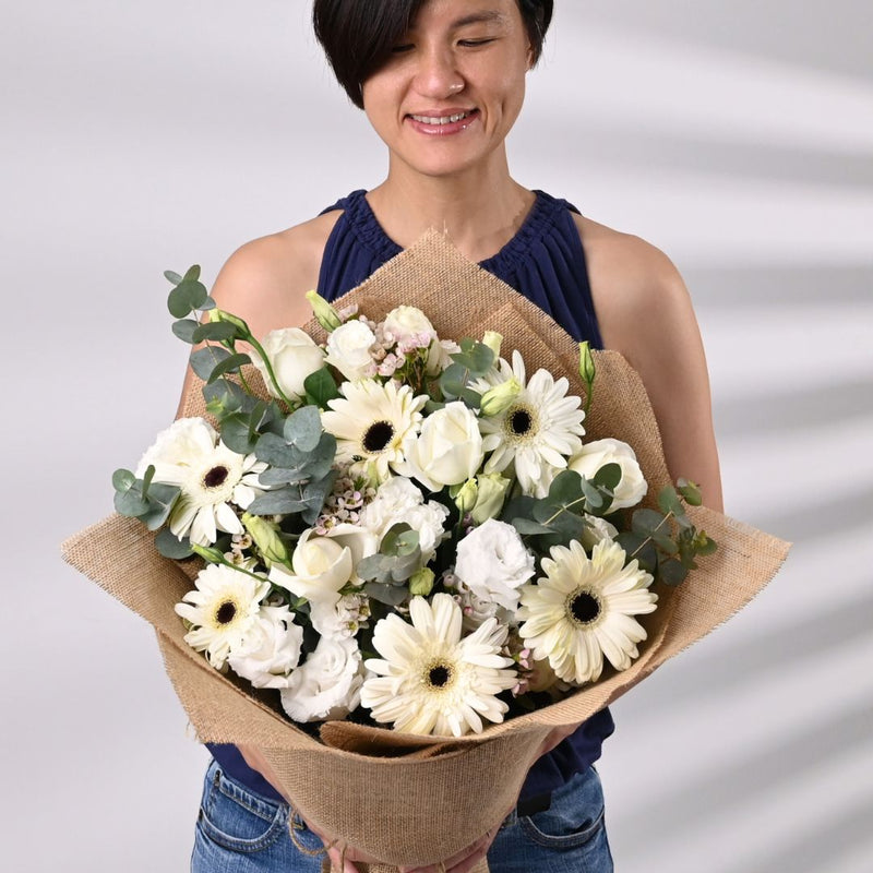 Happy Bunch of Flowers & Gifts | Same-Day Delivery KL, PJ