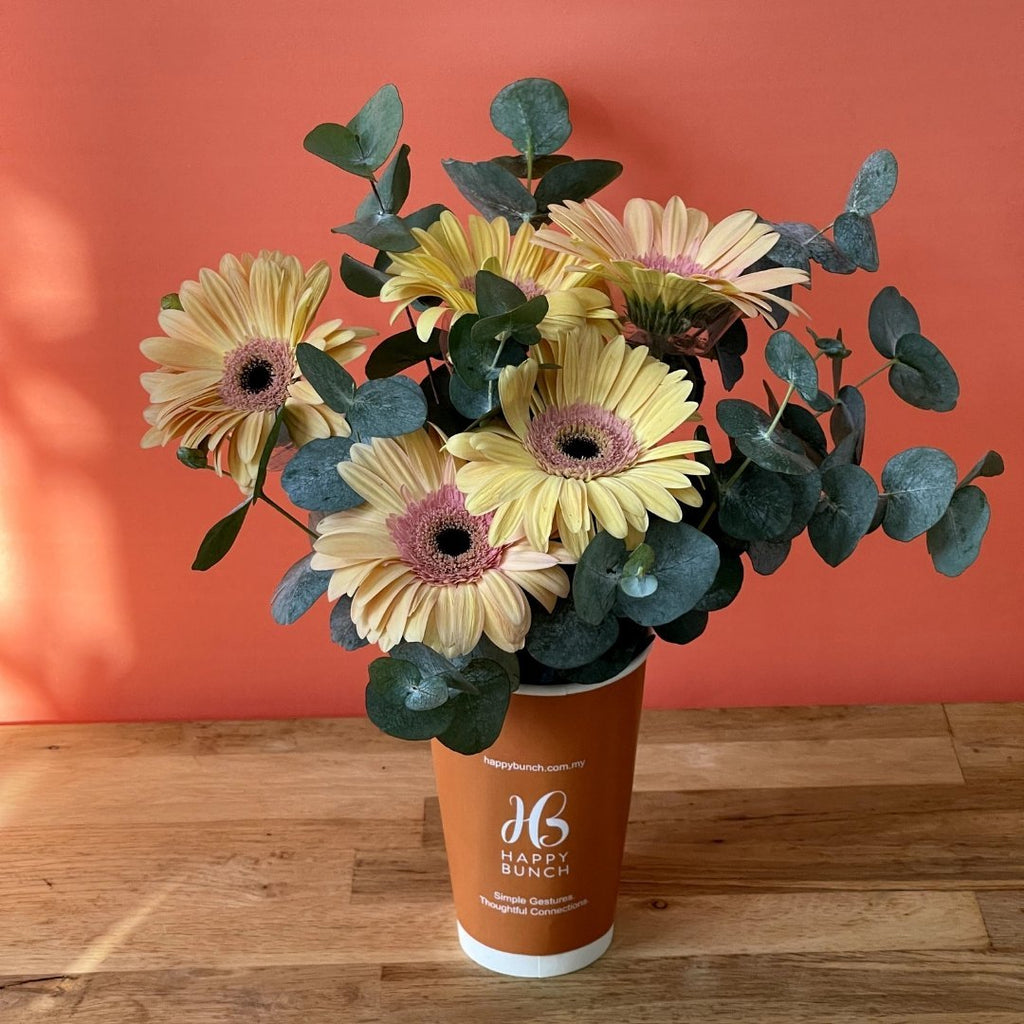 Chic Collection - Gerbera Table Top Arrangement - Happy Bunch Malaysia